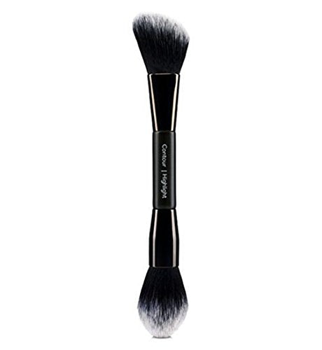 No7 Contour & Highlighter Brush – Casper Cosmetics